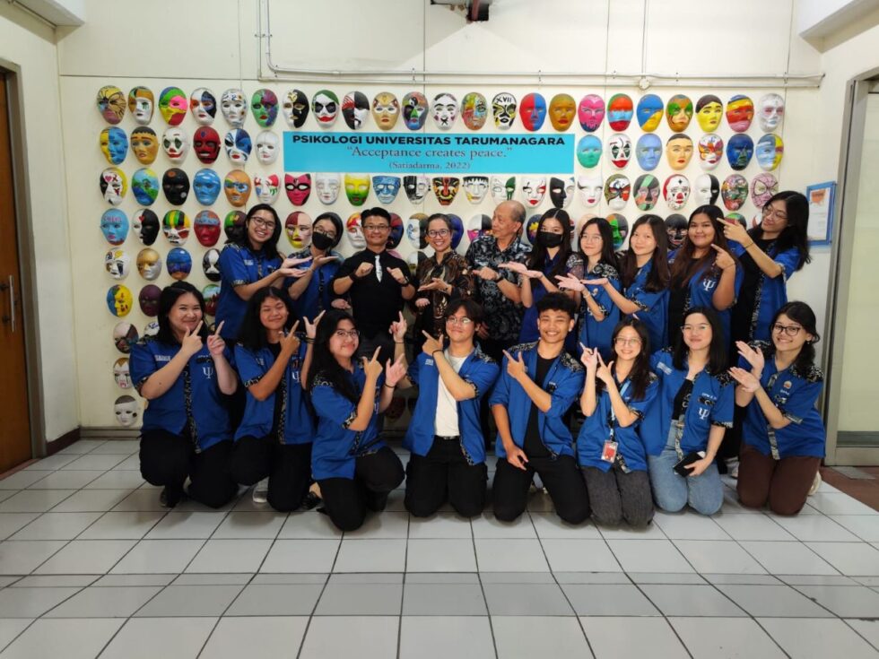 Kunjungan Prof. Sam dari INTI International University Malaysia ke ...